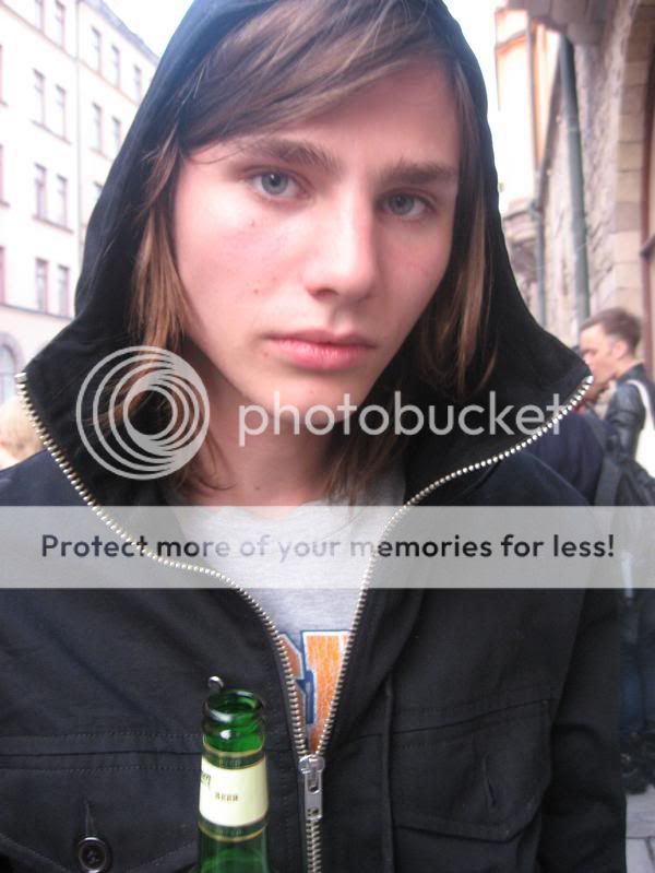 Simon Wallin | the Fashion Spot