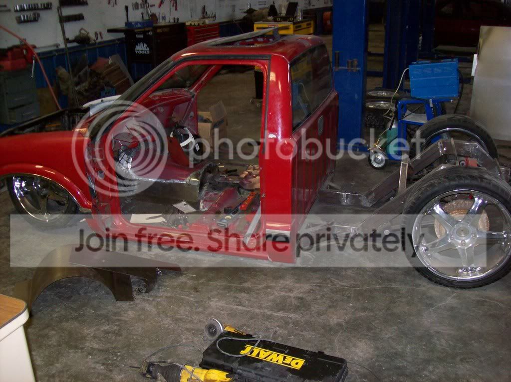 need pix of new frame back halfs | S-10 Forum